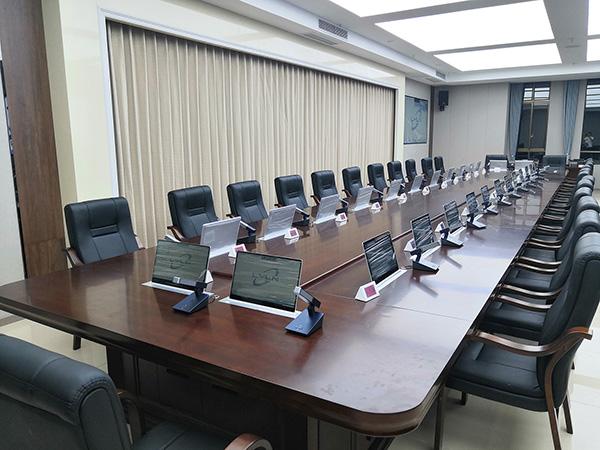 Motorized Retractable Monitor 15.6'' 4K Screen Resolution Ratio 3840×2160